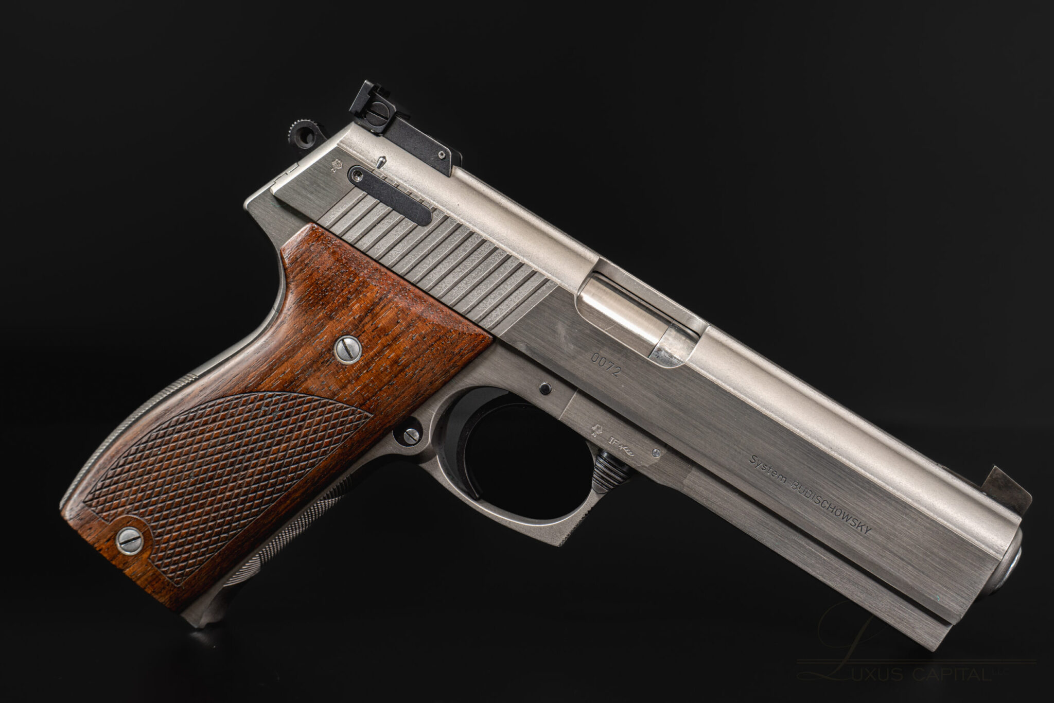 Top 2011-Style Firearm Manufacturers Compared